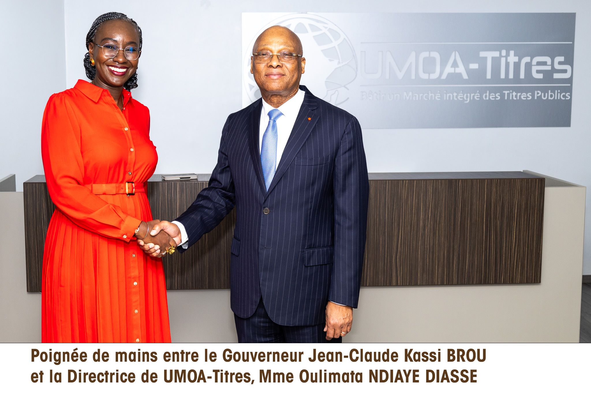 Rencontre du gouverneur avec l’APBEF-Sénégal et visite d’institutions à l’Agence Principale de ...